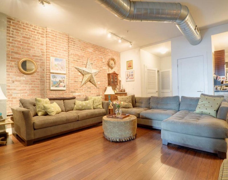 'Lrg Room Available Walking Distance from JSQ Path' Room to Rent from ...