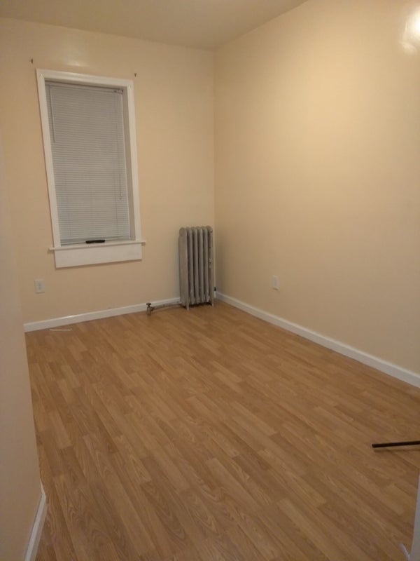 'Available immediately' Room to Rent from SpareRoom