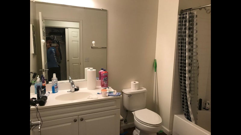 '1 Room available with attached bath' Room to Rent from SpareRoom