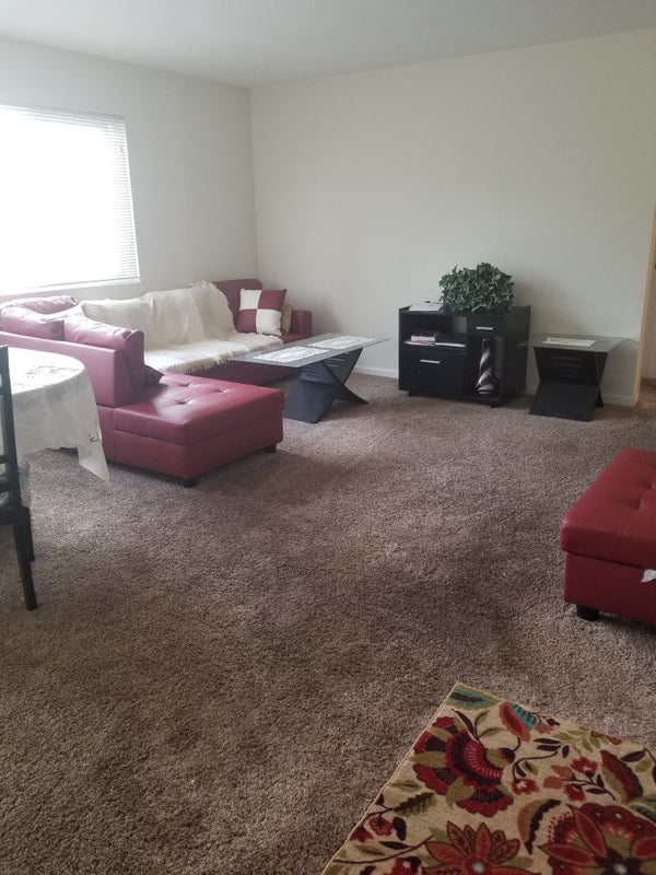 '$900 spacious sunny room in a 2 bedroom apartment ' Room to Rent from ...