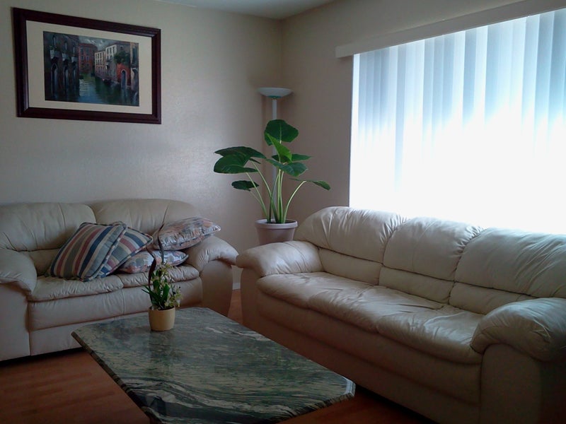 'Pretty, Clean & Spacious Room - Utilities Included' Room to Rent from ...