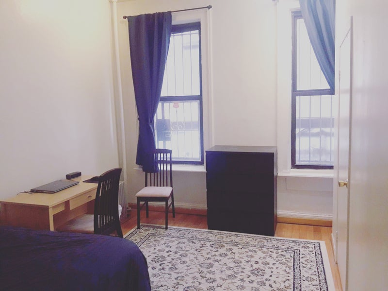 '$1397 / 150ft2 - Large Unfurnished Room' Room to Rent from SpareRoom