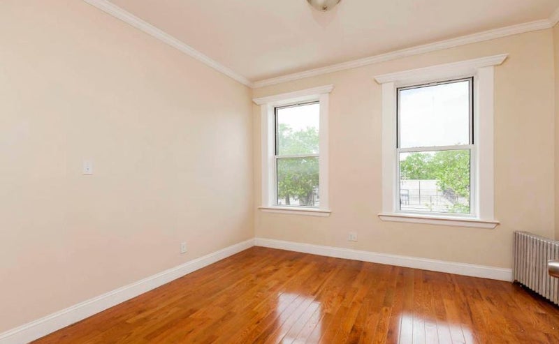 'Super cheap rooms in BEDSTUY, no broker fee!' Room to Rent from SpareRoom
