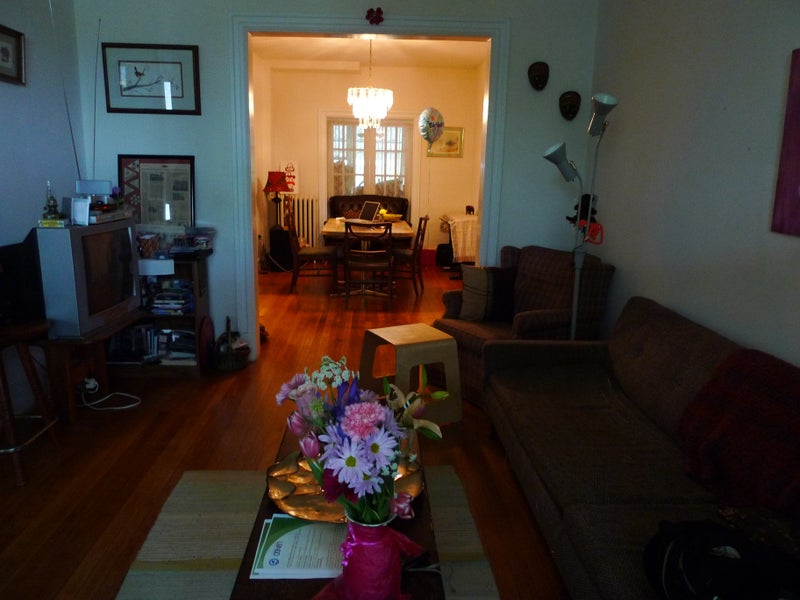 'Big Bright Room in Charming Rowhouse' Room to Rent from SpareRoom