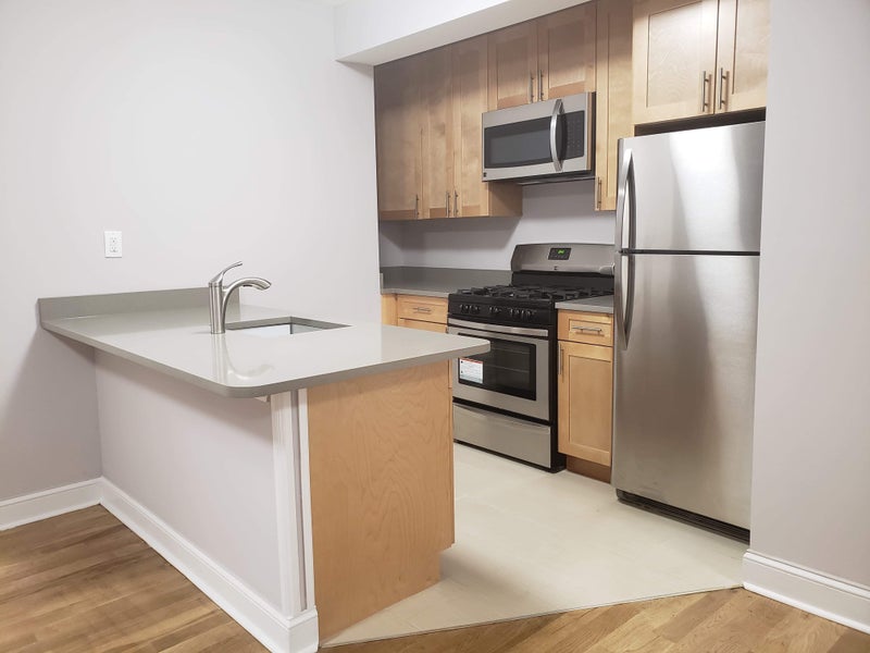 'One Room Left!- No Fee! Move In - Asap Move In' Room to Rent from ...