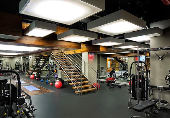 'V.Big Monthly Private room w Balcony, gym' Room to Rent from SpareRoom