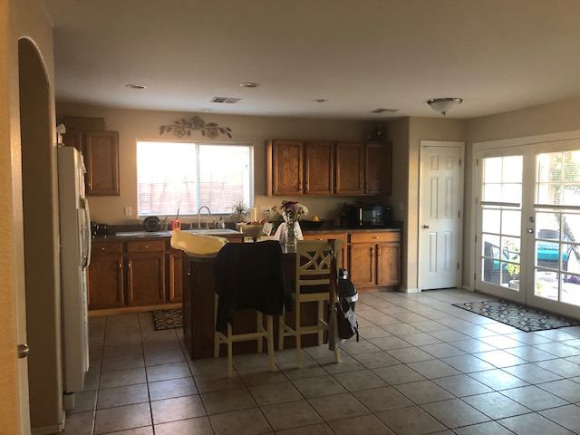 'Looking for a roommate' Room to Rent from SpareRoom