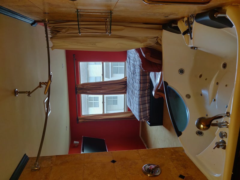 ' Furnished 2 BR in Private Corner of House wit' Room to Rent from ...