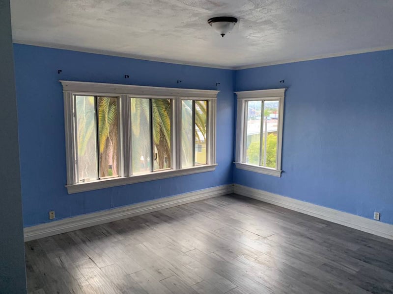 'Large Room for Rent in a Large House' Room to Rent from SpareRoom