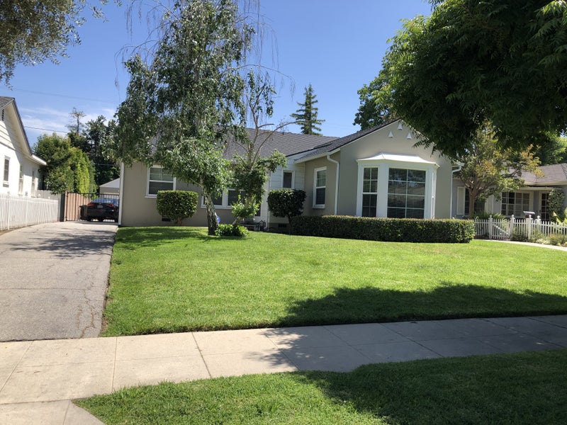 'Super nice house and only $700 for rent.' Room to Rent from SpareRoom