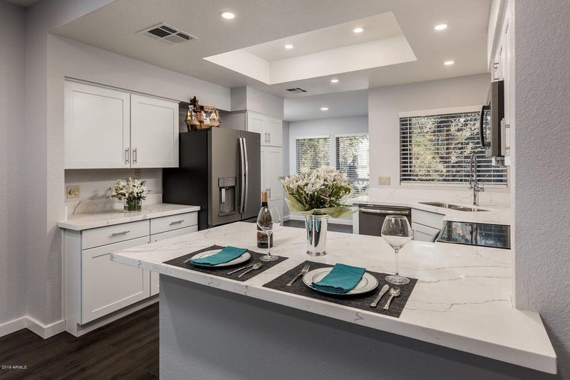 'Private Room in Downtown Phoenix Condo! ' Room to Rent from SpareRoom