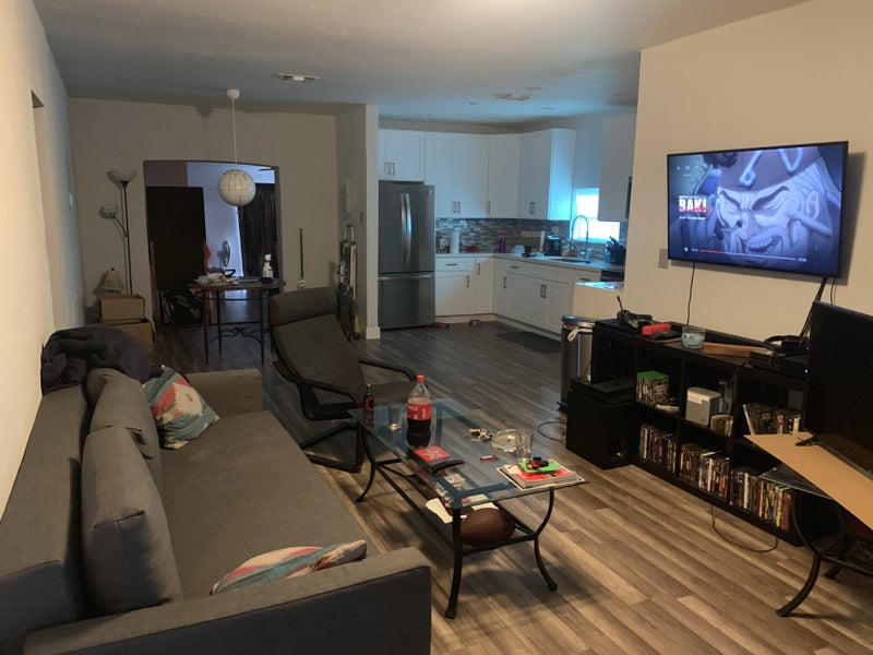 'Looking For Roommate! ' Room to Rent from SpareRoom