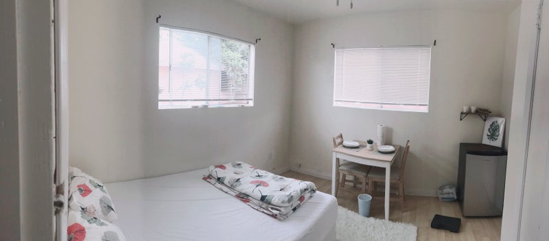 'Private room with your own entrance and bathroom' Room to Rent from ...