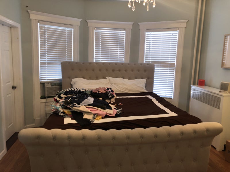 'Nice quiet room with walk in closet. ' Room to Rent from SpareRoom