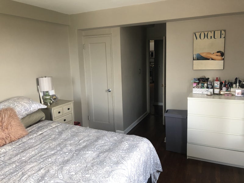 'Sunnyside Room Available - 6-month commitment' Room to Rent from SpareRoom