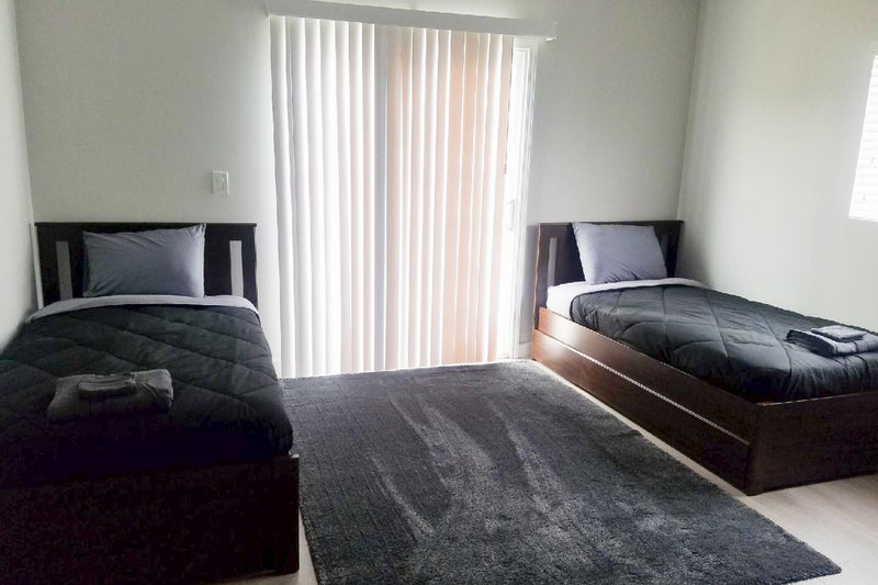 'Amazing Shared Room. Great Price. >SharePod' Room to Rent from SpareRoom