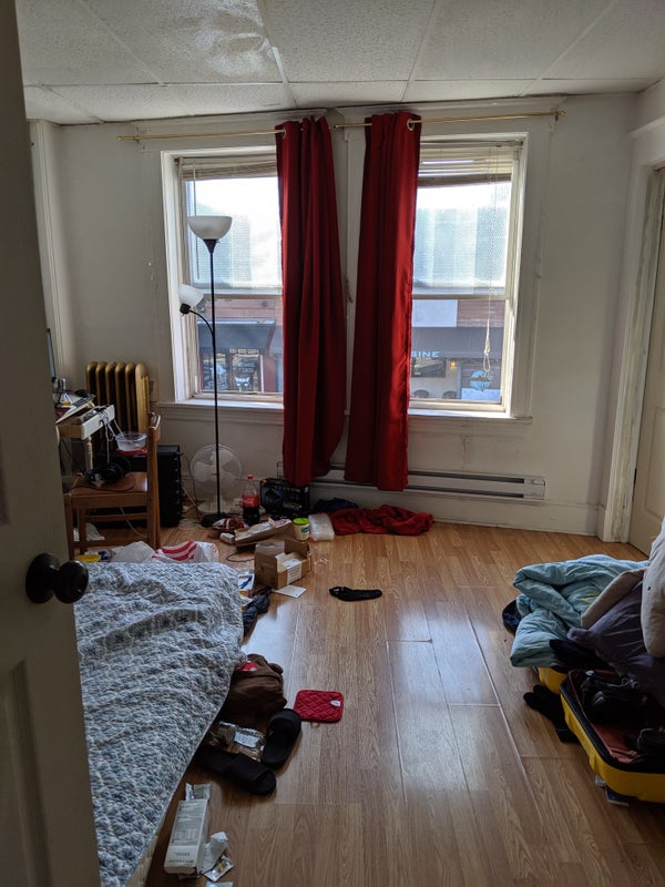 'Affordable Medium Sized Room' Room to Rent from SpareRoom