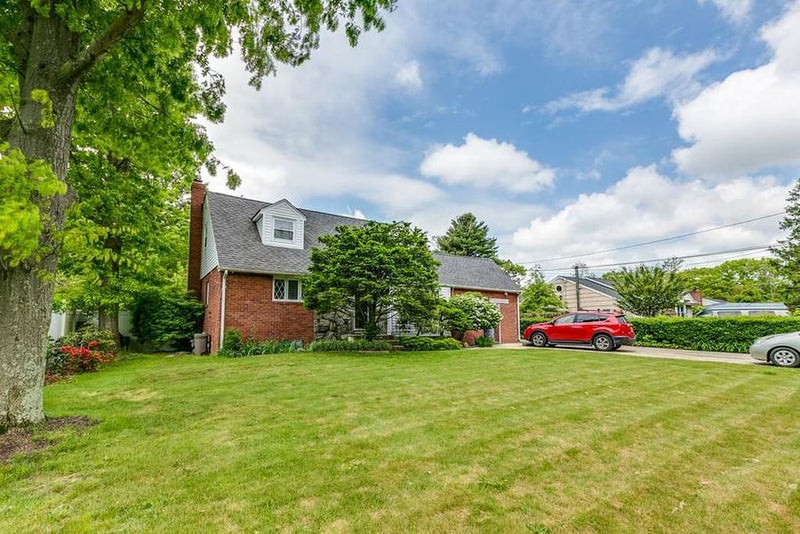 'Bedroom for Rent on 2nd Floor' Room to Rent from SpareRoom