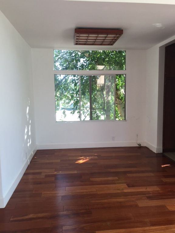 'Safe and Spacious Dream Pad' Room to Rent from SpareRoom