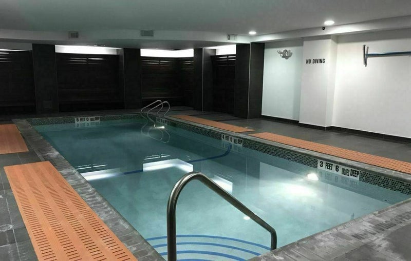 'Room Included Gym Pool Sauna Jacuzzi City-15Min' Room to Rent from ...