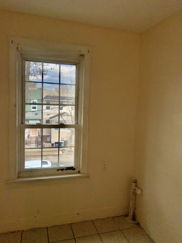 'Small room for rent' Room to Rent from SpareRoom