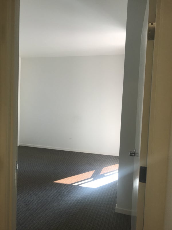 'Dtla high rise view 1b/b' Room to Rent from SpareRoom