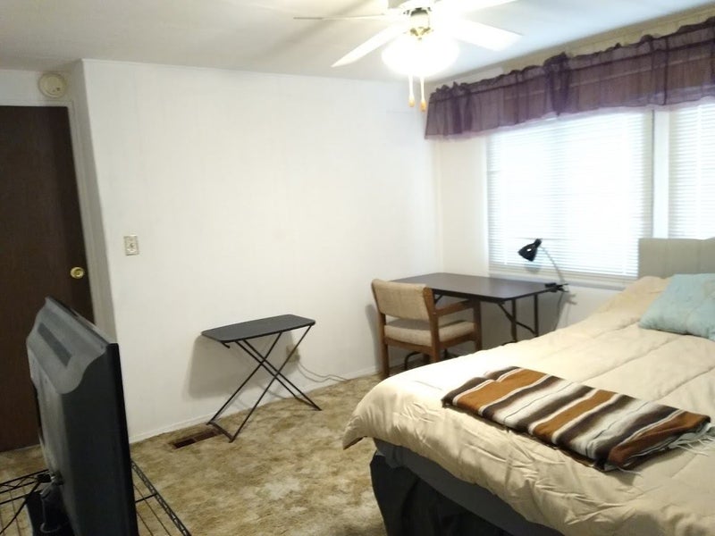 'Large Private Room w/private bathroom, quiet home' Room to Rent from ...