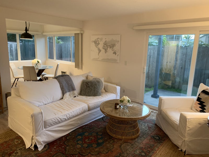 'Female professional seeking roommate ' Room to Rent from SpareRoom