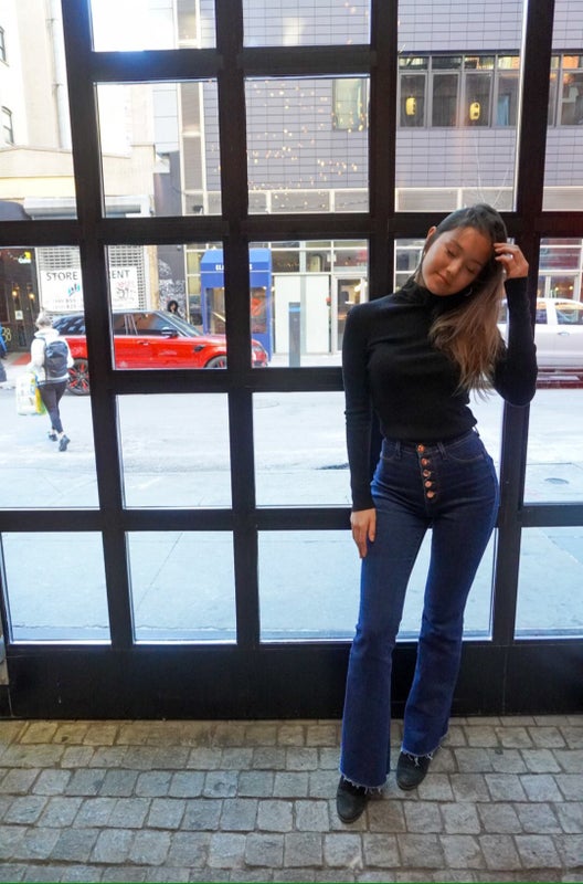 'Professional 23 Female Looking For Room ' Roommate from SpareRoom