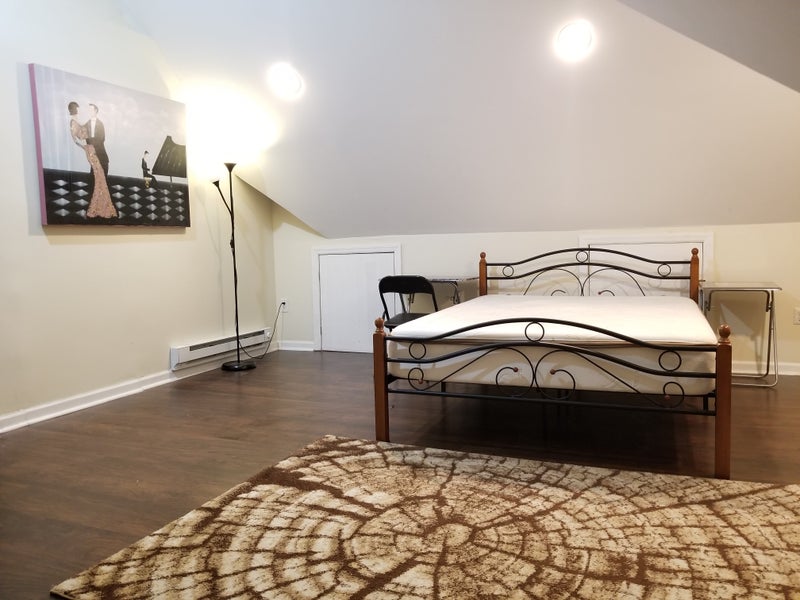 'Modern NYC Access 7 Minutes' Walk To JSQ Path Trai' Room to Rent from ...