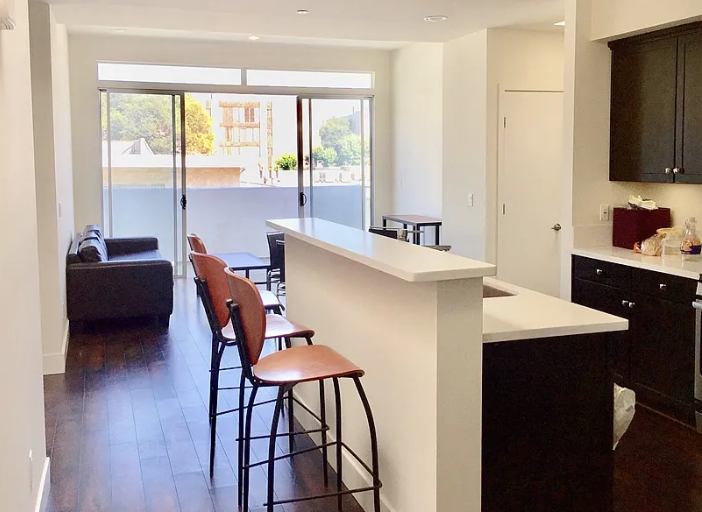 'Really Flexible Furnished Shared Room For Rent!' Room to Rent from ...