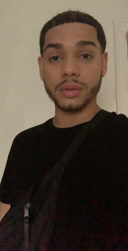 'Professional Male seeks a room' Roommate from SpareRoom