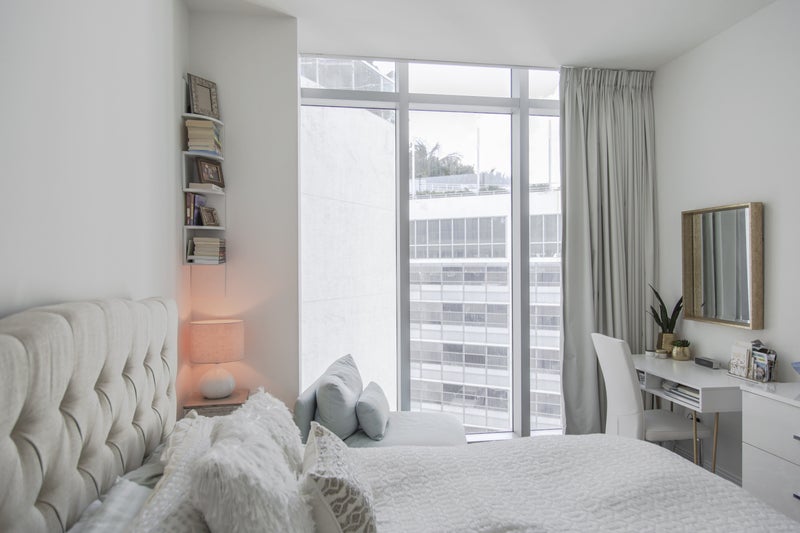 'Waterfront Condo Room for Rent!' Room to Rent from SpareRoom