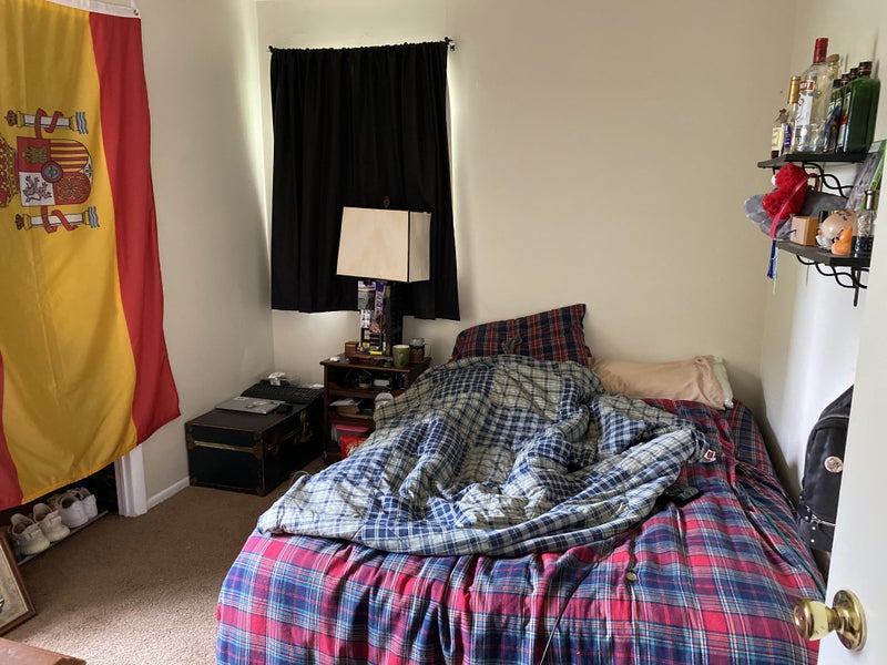 'Looking For Someone With Good Credit ' Room to Rent from SpareRoom