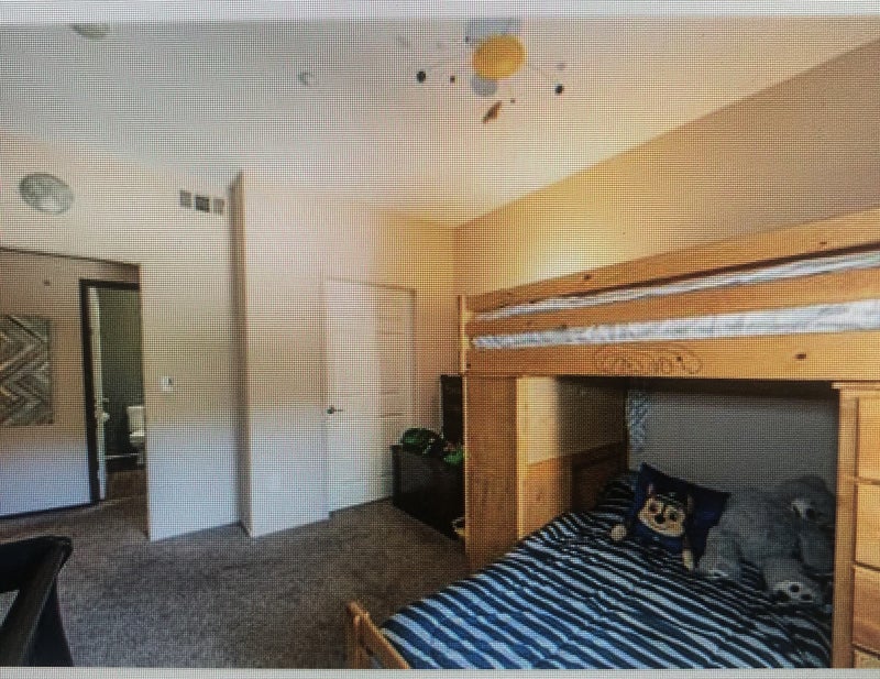 'Private Bedroom and Bathroom in Shared Condo' Room to Rent from SpareRoom