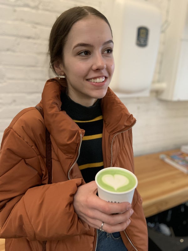 'Female looking for spare room in LA!' Roommate from SpareRoom