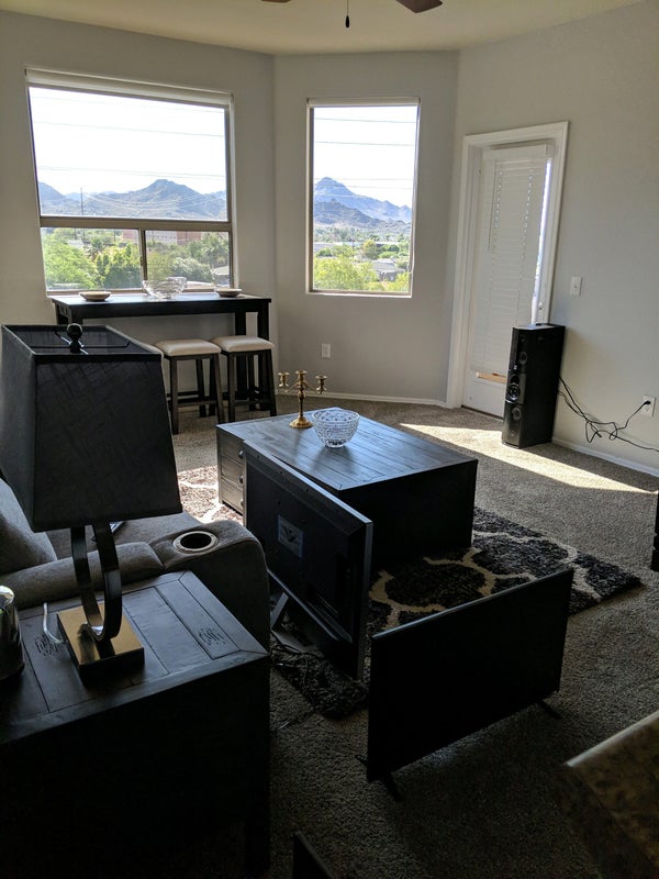 'Condo Community' Room to Rent from SpareRoom