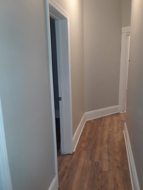 '14X11 Massive Room with AC, Utilities, WiFi, Yard' Room to Rent from ...