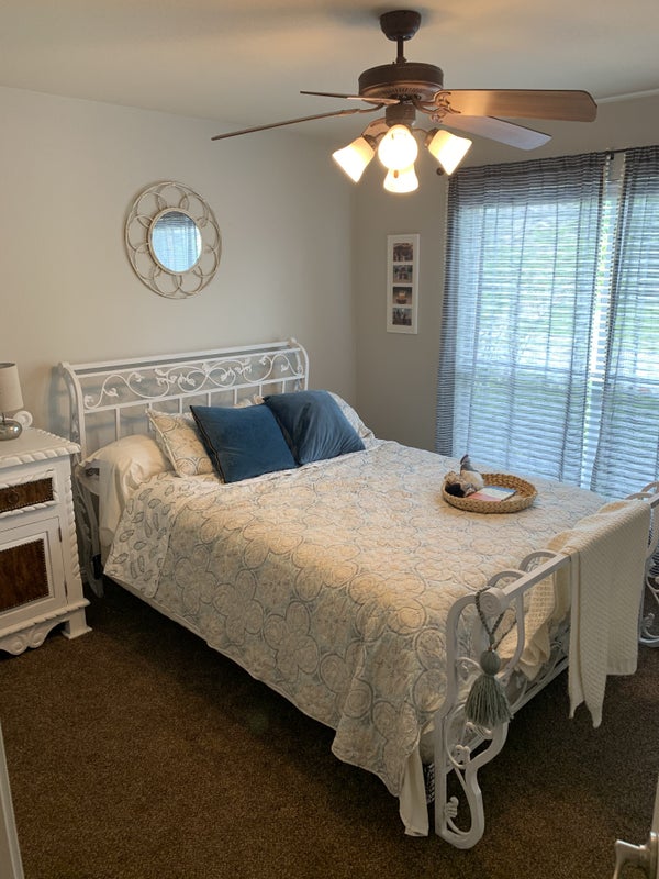 'Four bedroom home with two for rent!' Room to Rent from SpareRoom