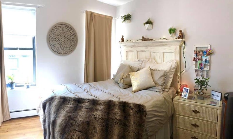 'Room in 3b/1ba available now! ' Room to Rent from SpareRoom