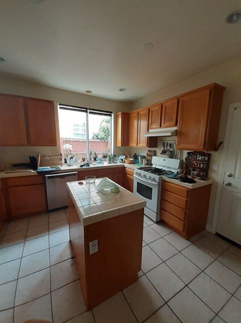 'A Happy Space' Room to Rent from SpareRoom
