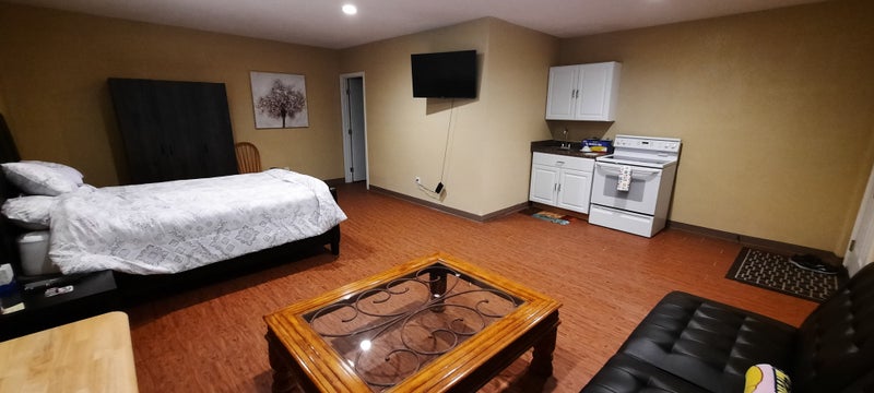 'Big, furnished Room for Single of Couple. ' Room to Rent from SpareRoom