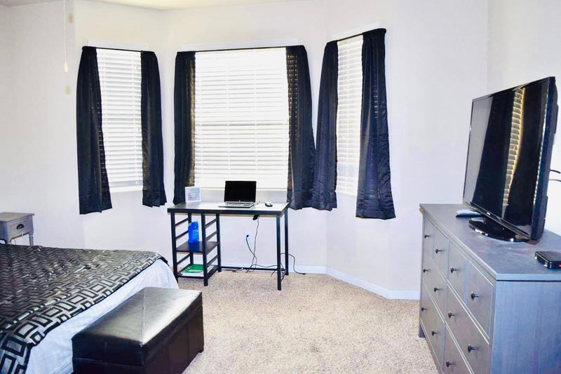 'Very nice 5 bedroom house with nice amenities' Room to Rent from SpareRoom