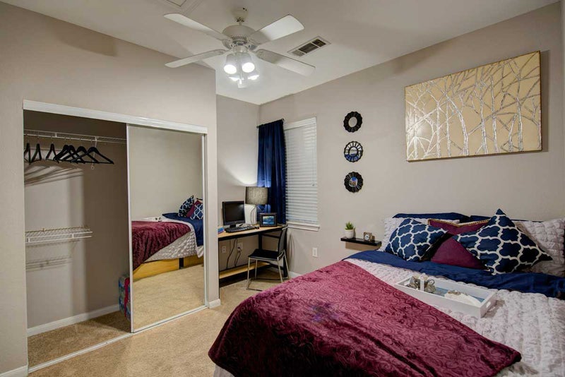 'Private room and bath!' Room to Rent from SpareRoom