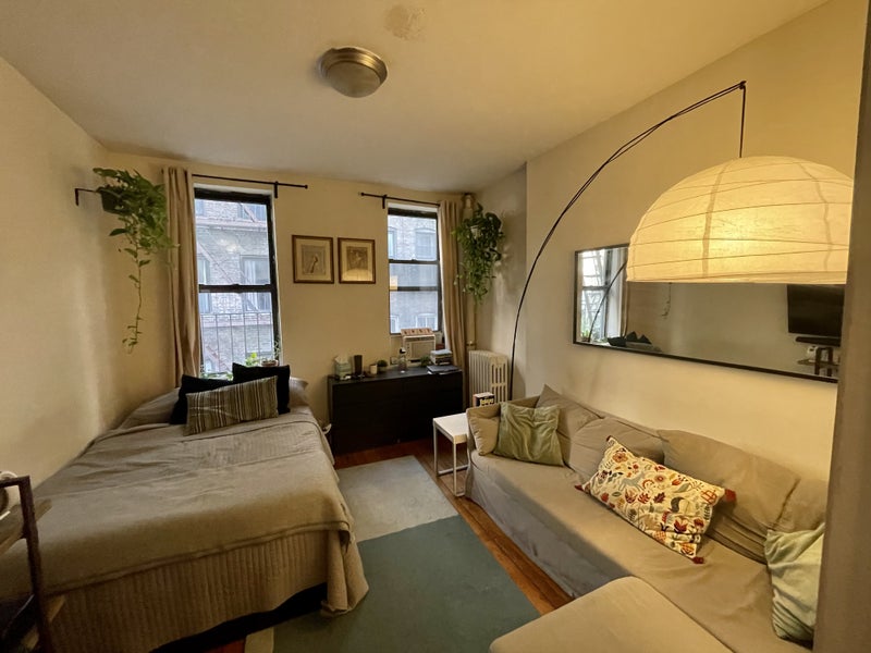 'Huge East Village Bedroom' Room to Rent from SpareRoom