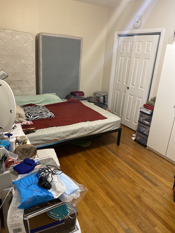 'One Large room' Room to Rent from SpareRoom