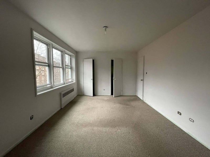 'Large room for rent' Room to Rent from SpareRoom