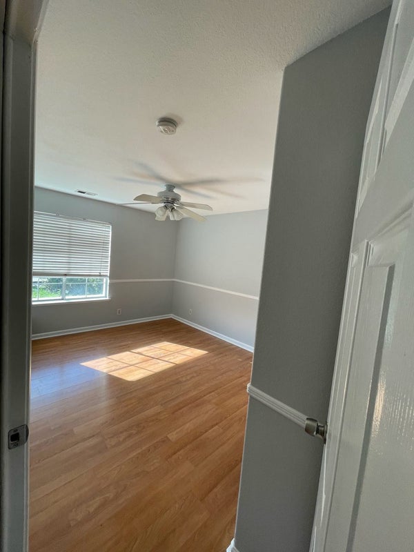 'Room for Rent - Cuartos en Renta' Room to Rent from SpareRoom