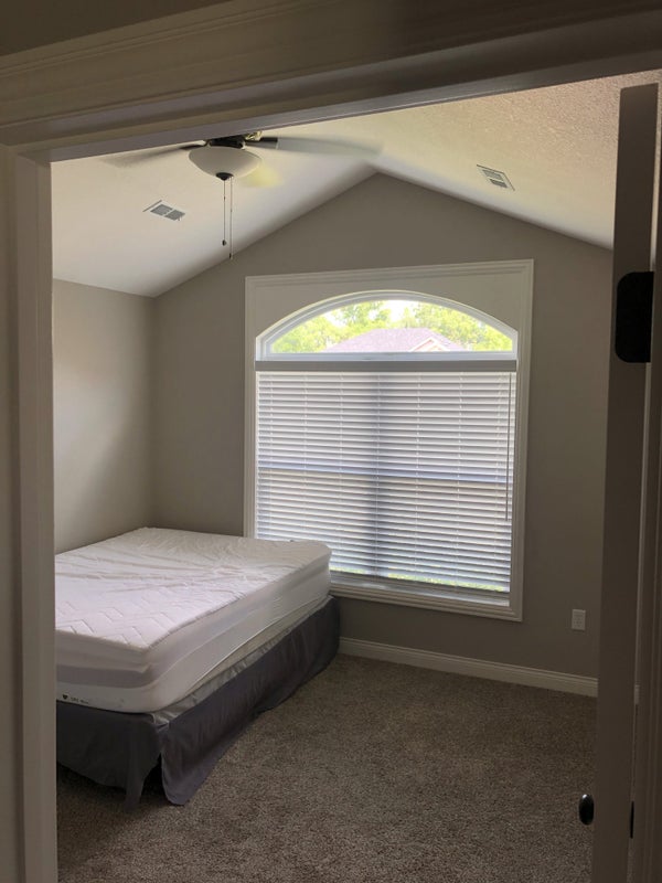 'Beautiful Home 2 Small Rooms' Room to Rent from SpareRoom