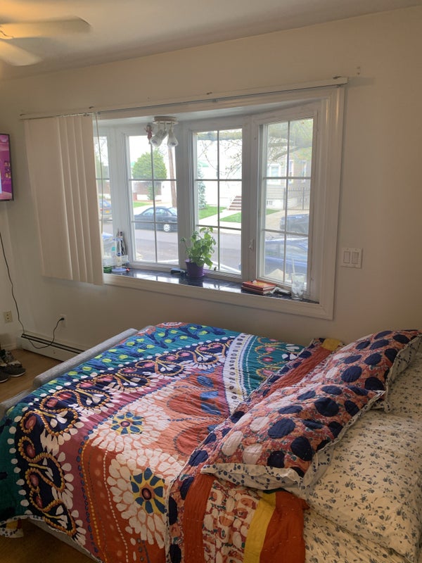 'Beautiful Sunny Room ' Room to Rent from SpareRoom